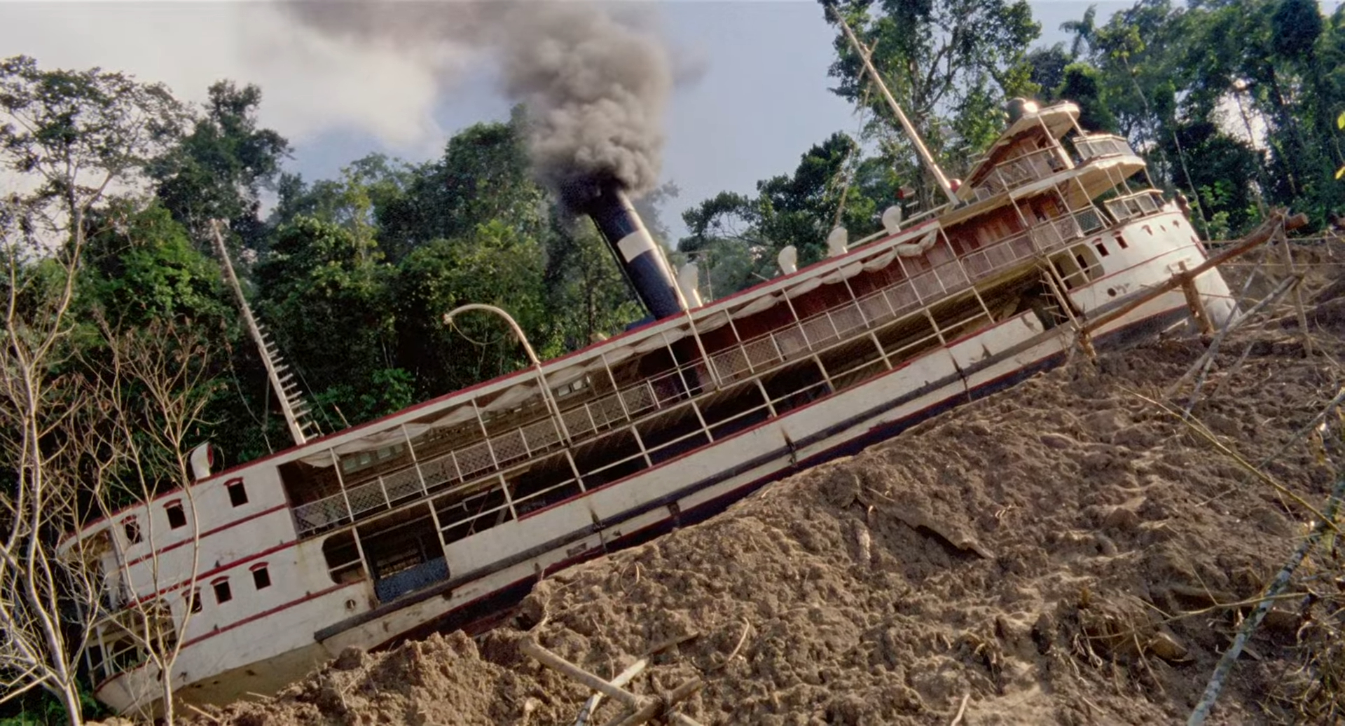 Fitzcarraldo (1982) – Scene by Green