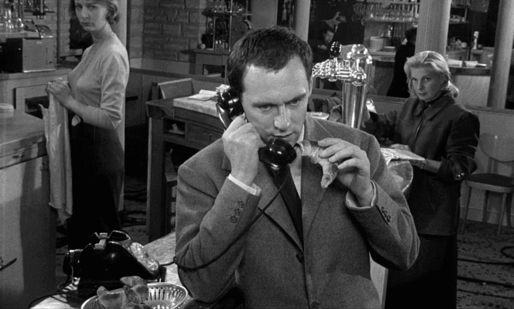 Elevator to the Gallows (1958) – Scene by Green